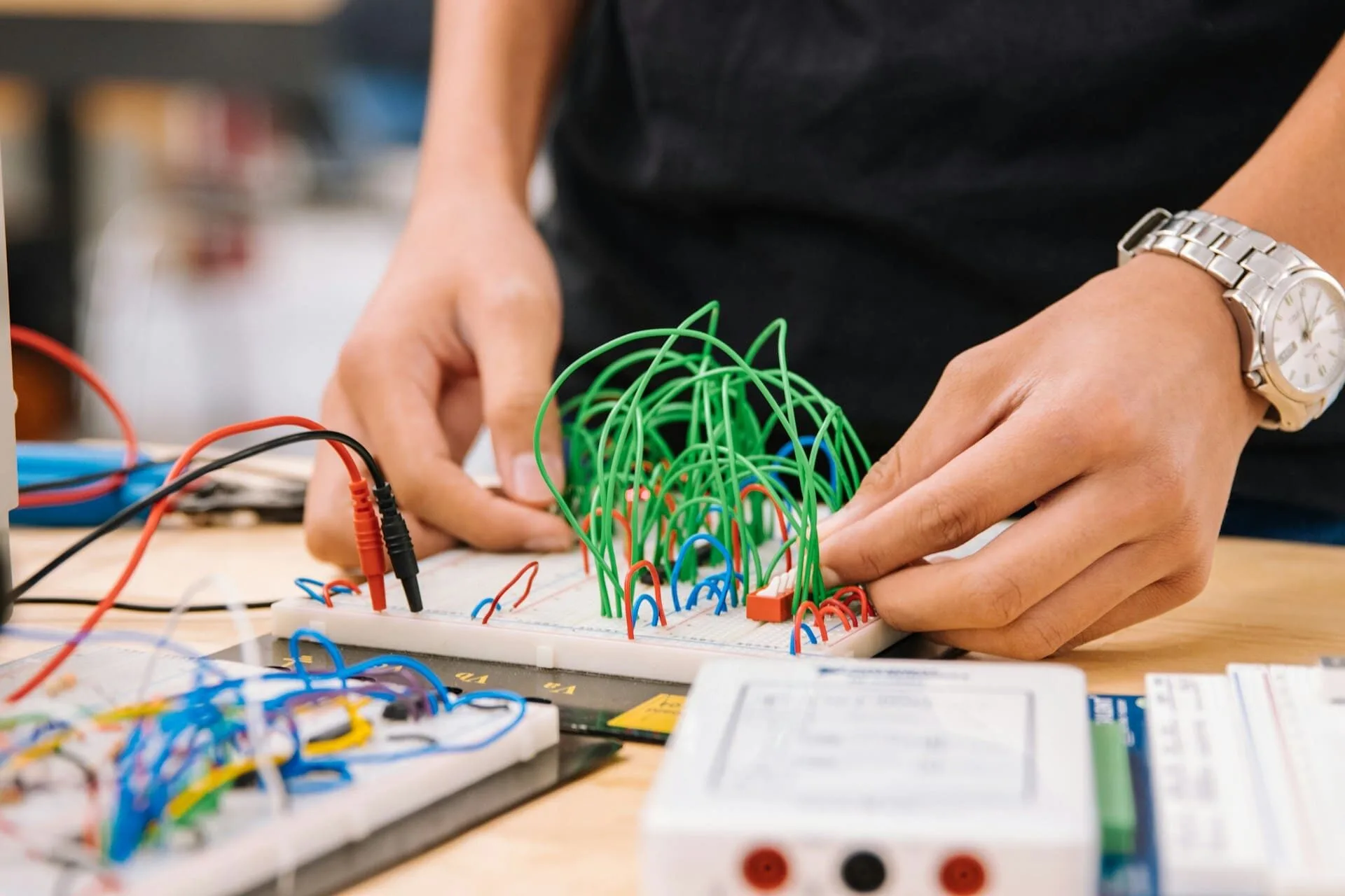 Electrical Engineering Internships - RealStep